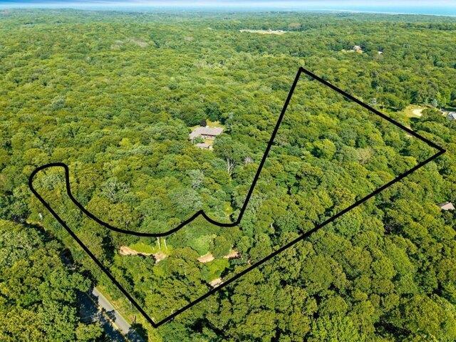 land Chilmark MA ES104655199
