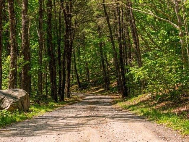 land Chilmark MA ES103221448