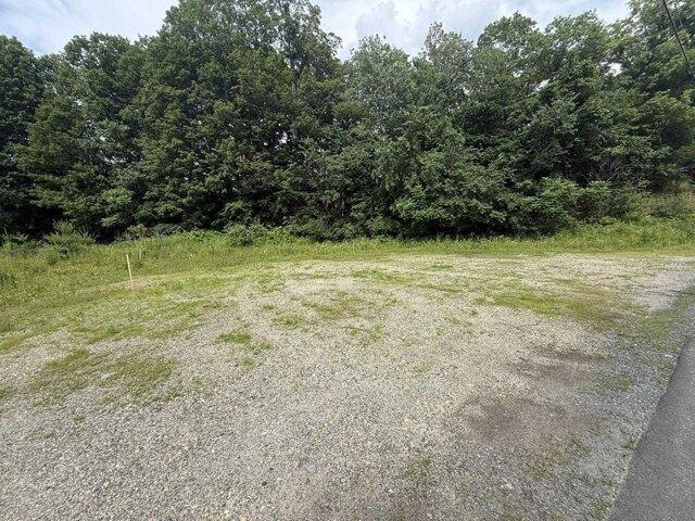 land Claremont NH ES104835087