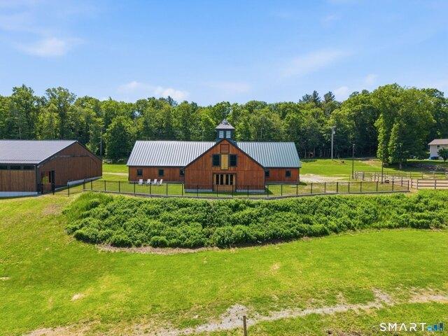 land Colchester CT DS103930716
