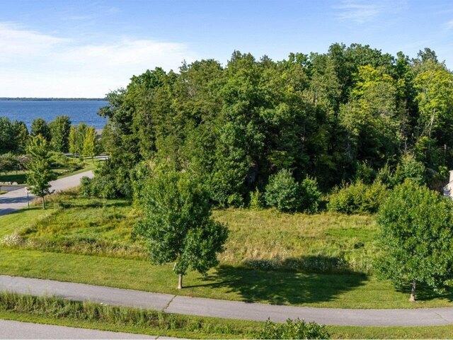 land Colchester VT DS103965979
