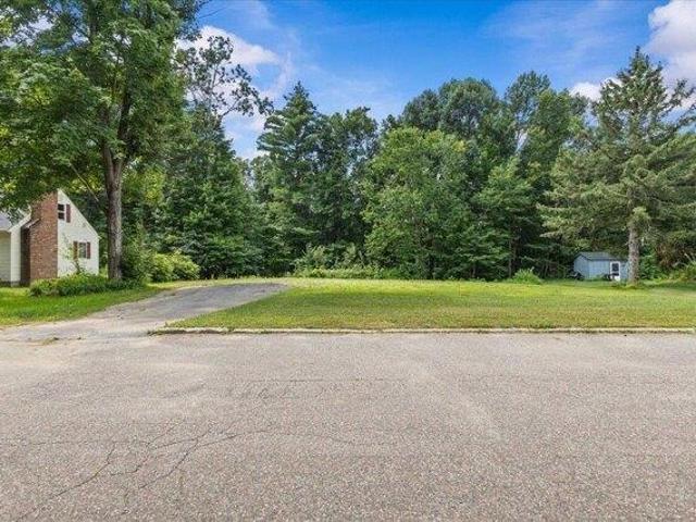 land Colchester VT ES105438310