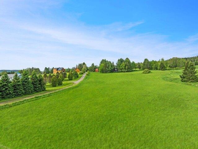 land Colebrook NH DS101783776