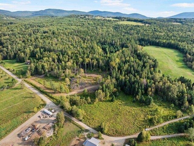 land Colebrook NH ES104758135