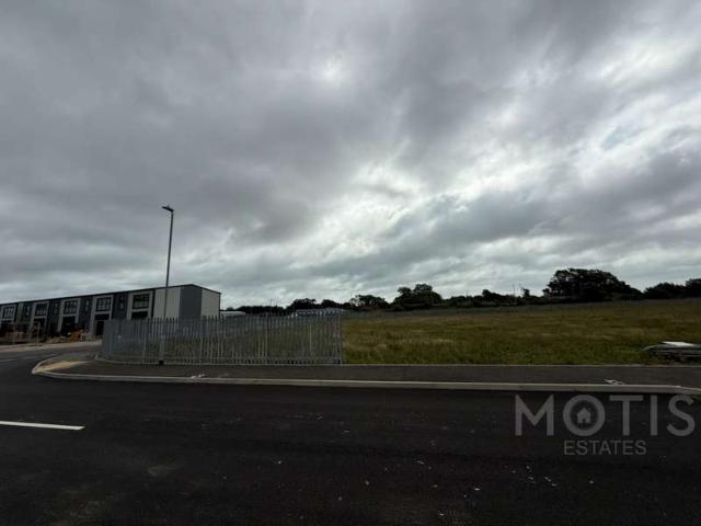 Land Commercial