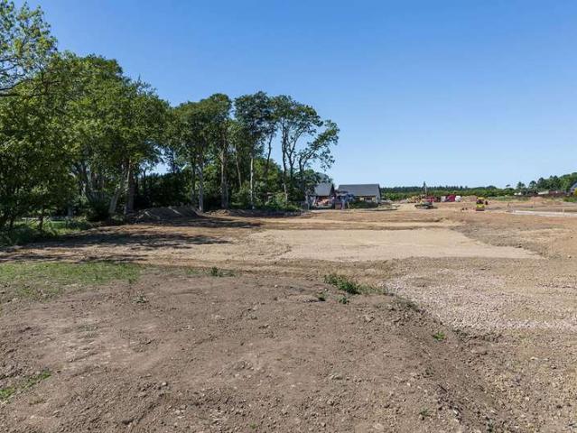 Land Commercial