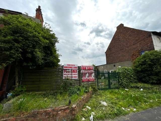 Land Commercial