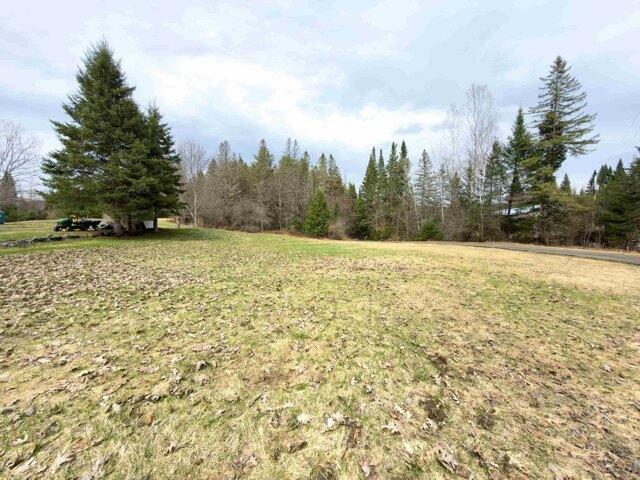 land Concord VT DS102475172