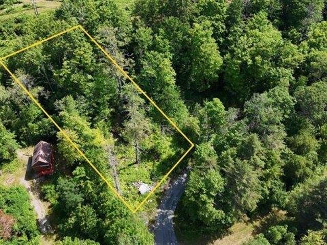 land Concord VT ES104514869