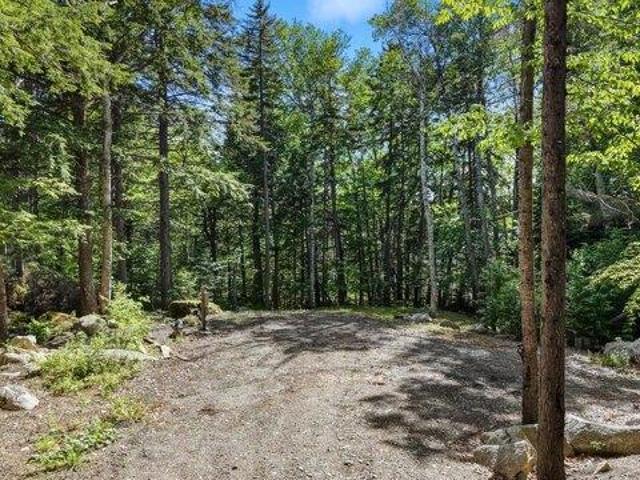 land Danforth ME DS103665989