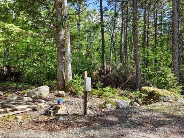 land Danforth ME ES104043770