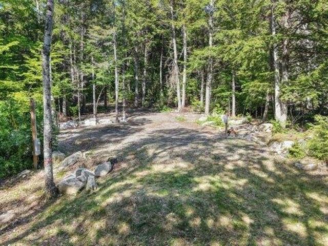 land Danforth ME ES104790499