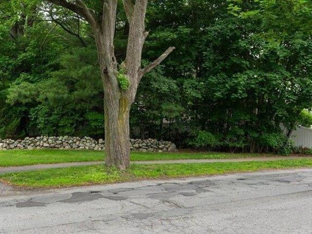 land Danvers MA ES103850269