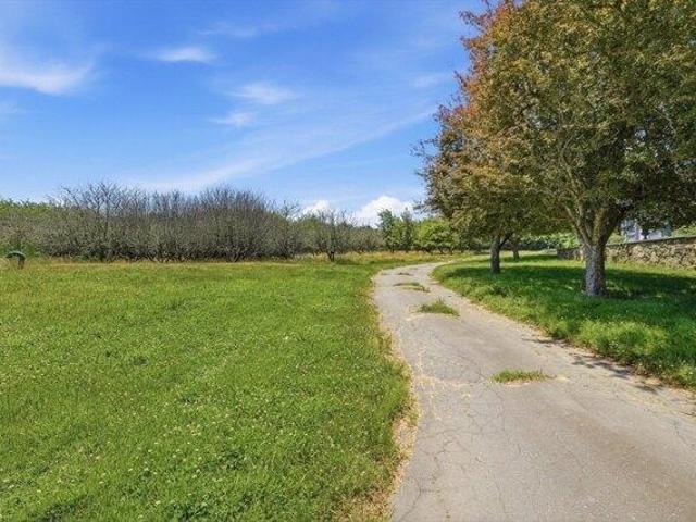 land Dartmouth MA ES103886834