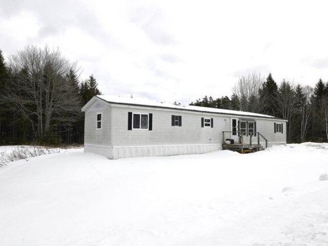 land Deer Isle ME ES103444146