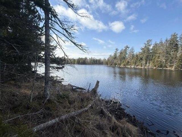 land Deer Isle ME ES105156986
