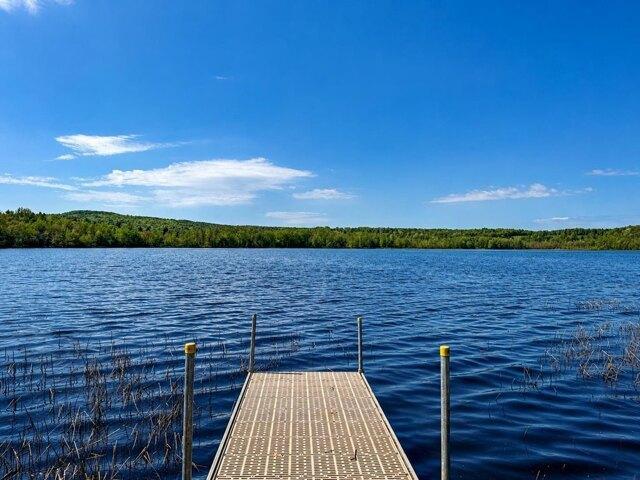 land Derby VT DS103074737