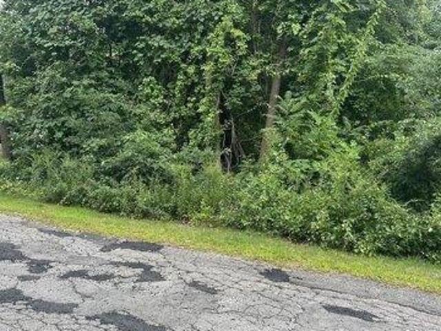 land Douglas MA ES105340783