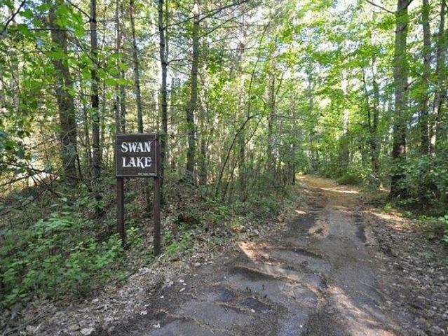 land East Bridgewater MA ES103851133