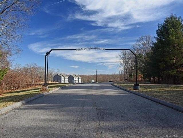 land East Hampton CT ES104760854