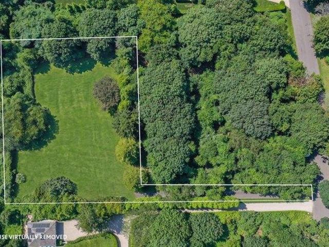 land East Hampton NY ES103620224