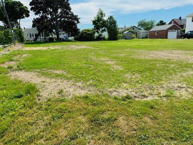 land East Lyme CT ES104849496
