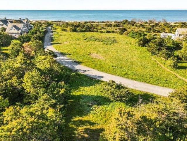 land Edgartown MA ES104008292