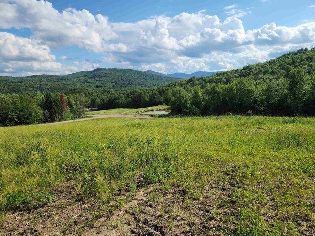 land Errol NH DS104044953