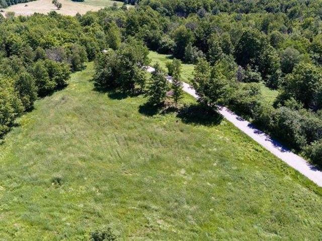 land Fairfield VT ES104851679