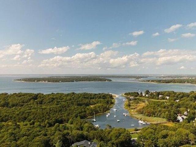land Falmouth MA ES104149512