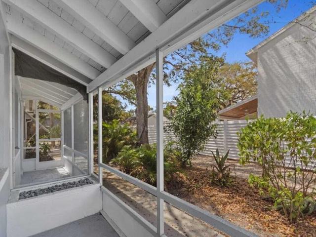 land FL FL DS102397065