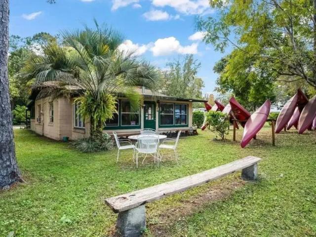 land FL FL DS102520393