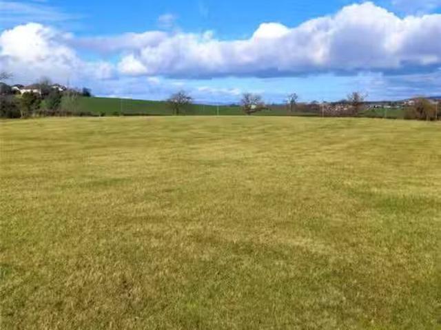 Land for rent in Land At Humbie Road, Newton Mearns, Glasgow.