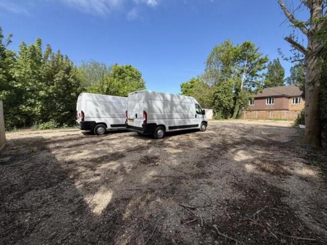 Land for rent in Watling View, St. Albans, AL1