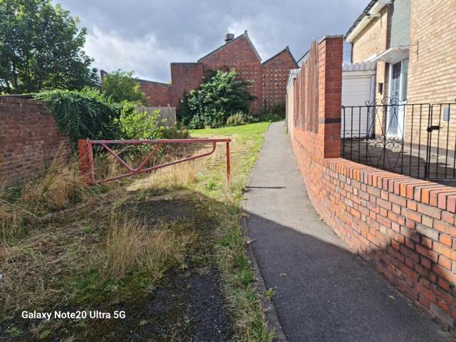 Land For Sale Brierley Hill West Midlands 25000 ELS98545737