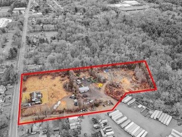 land Foxboro MA ES105060637