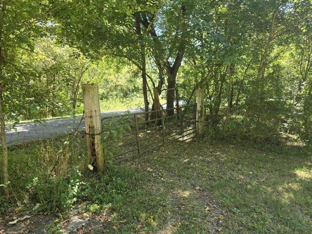 land Frankfort KY DLS94240084