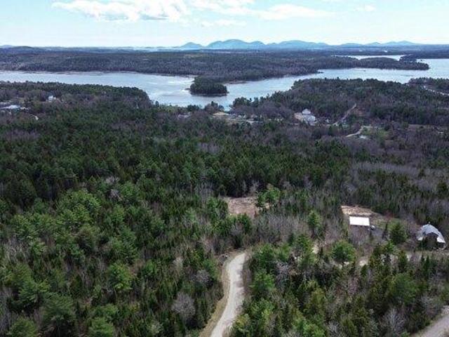 land Franklin ME ES105114656