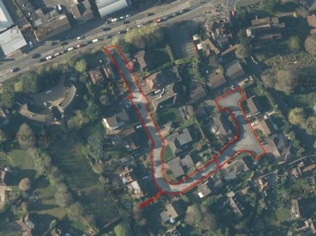 Land Guildford Surrey 100398395