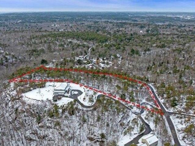 land Gloucester MA ES103929429