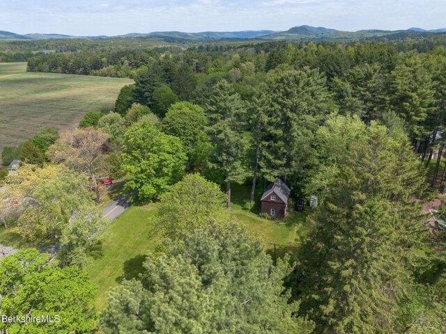land Great Barrington MA ES104788364