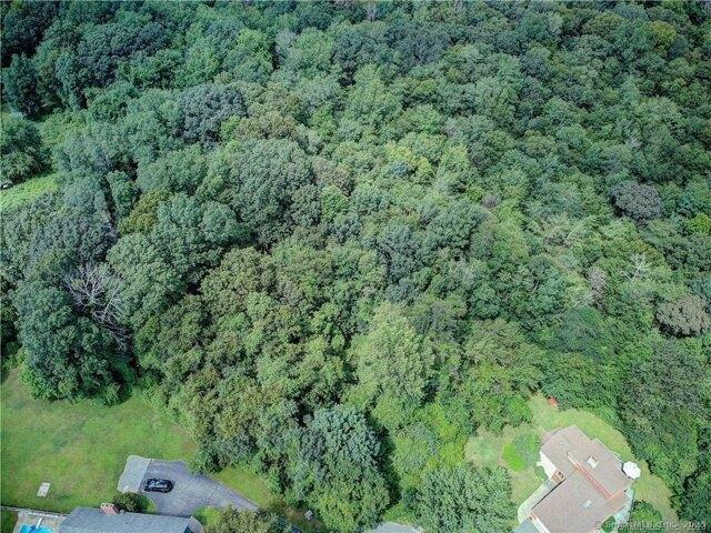 land Groton CT ES104792088