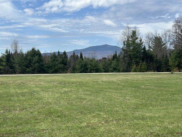 land Hyde Park VT DS102256224