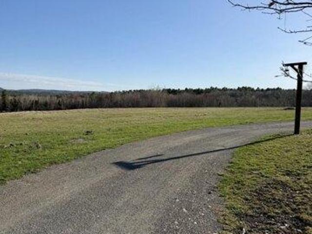 land Hampden ME DS104007483