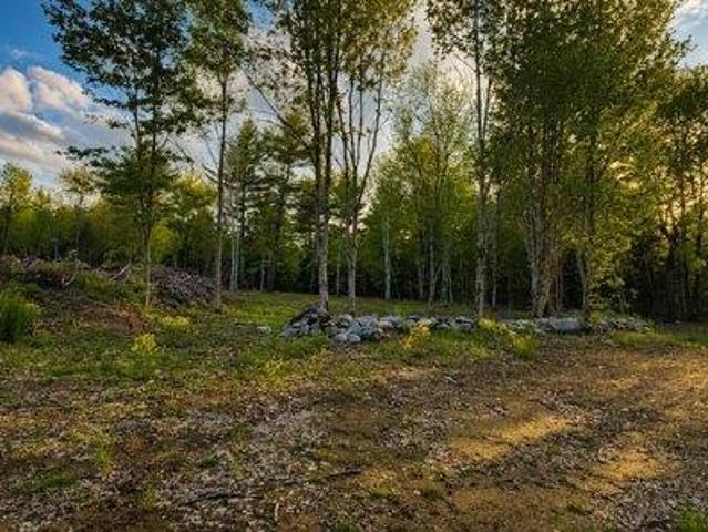 land Hampden ME ES104264163