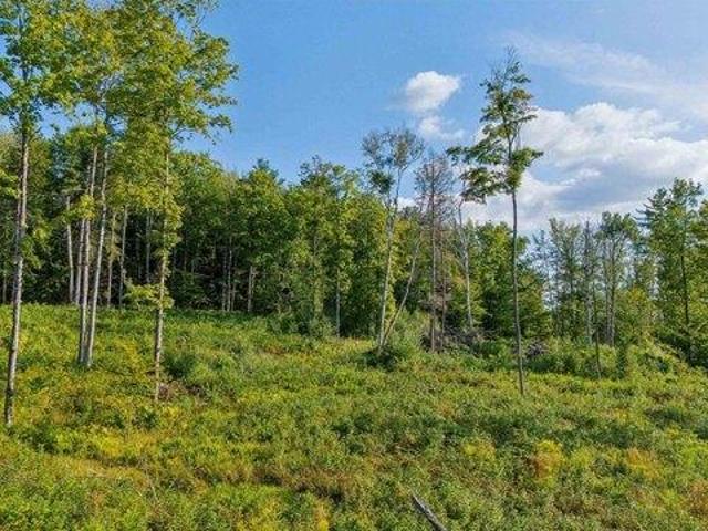 land Hartford VT ES104115978
