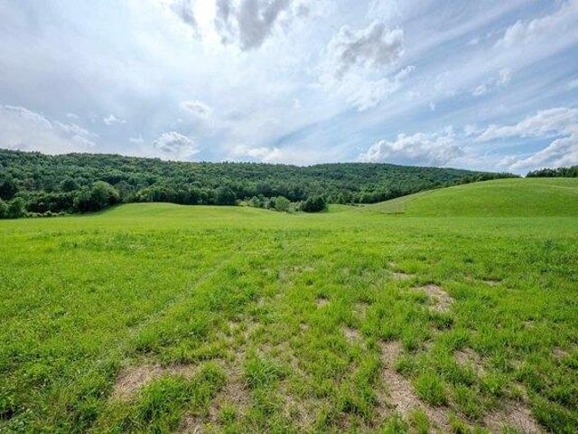 land Hartland VT ES104263898