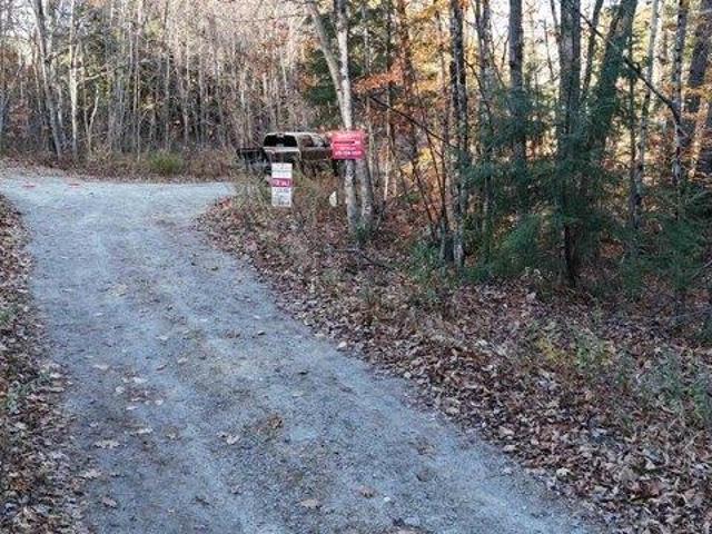 land Henniker NH DS102633964