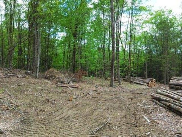 land Hinsdale NH ES104835462