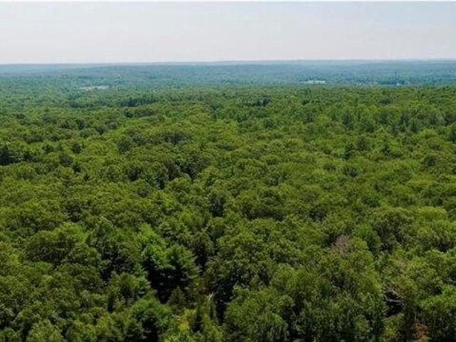 land Hopkinton RI ES104374689